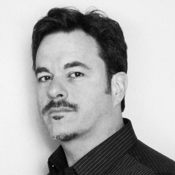 A chat with legendary actor Robert F Lyons